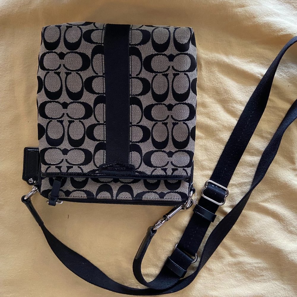 Coach Signature, Monogram Crossbody Bag - Gem